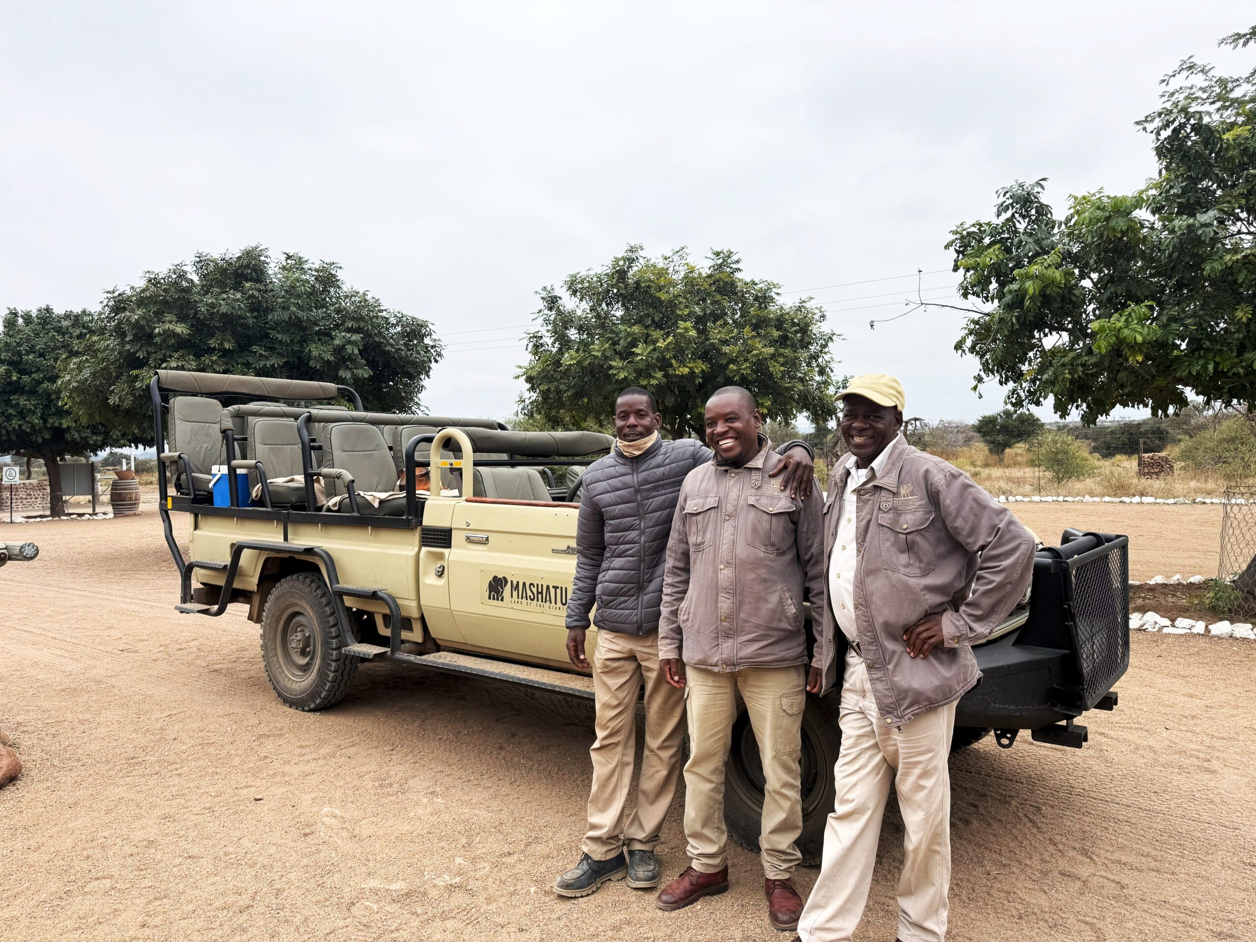 African Safari Guides: Storytellers of the Wild Journey - Bushtracks